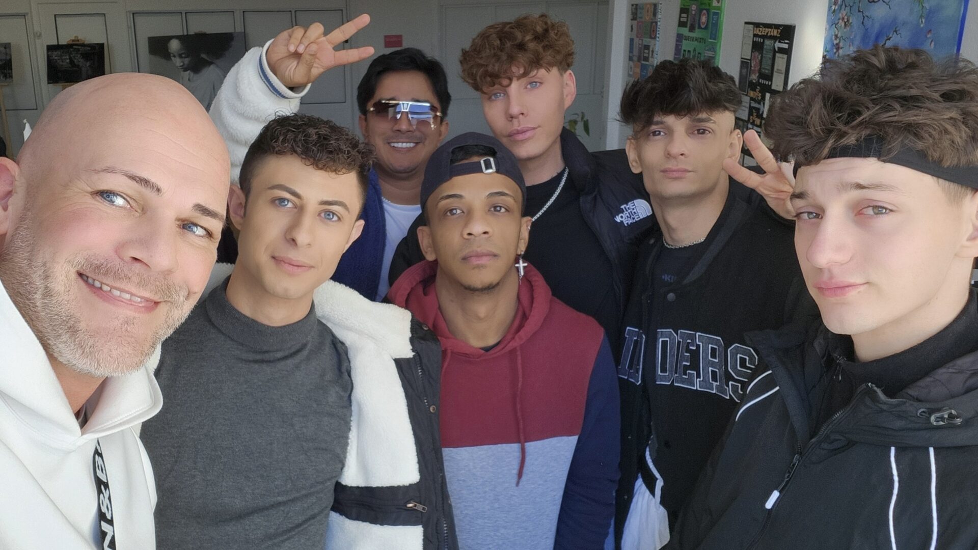 Smile Collabs – …your next collab is here!